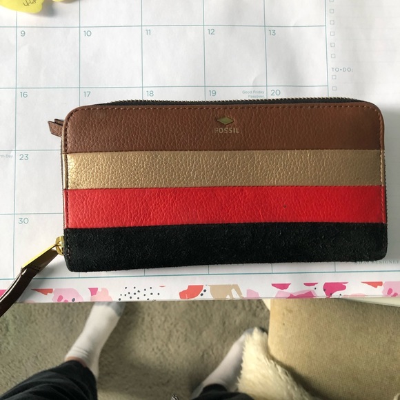 Fossil | Bags | Fossil Zip Around Wallet | Poshmark